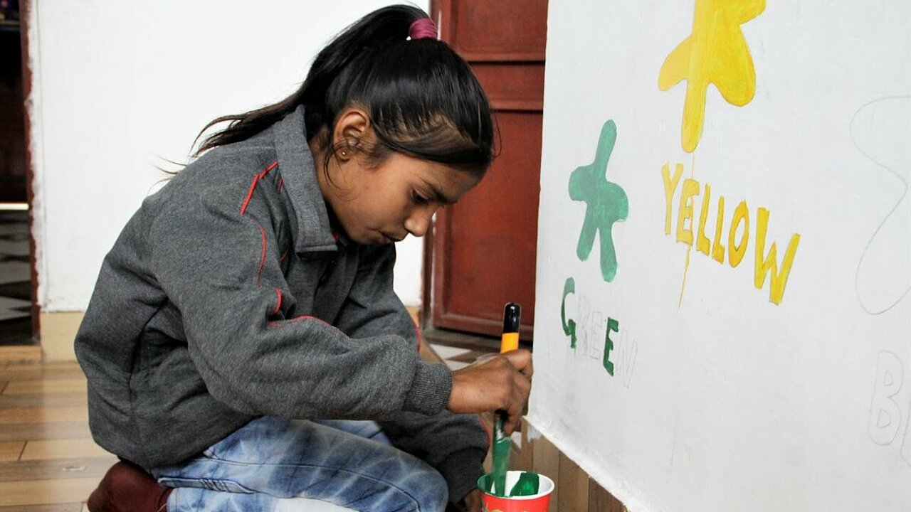 „RTL – Wir helfen Kindern“ gemeinsam mit help alliance und Mastercard ...