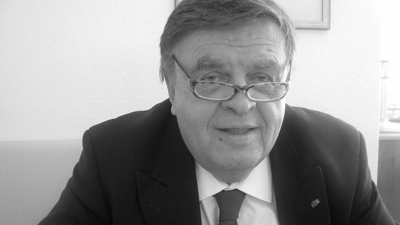 Trauer um Dr. Helmut Thoma: Wir helfen Kindern